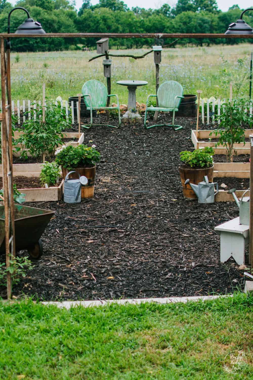 Beautiful Garden at Home - Rocky Hedge Farm