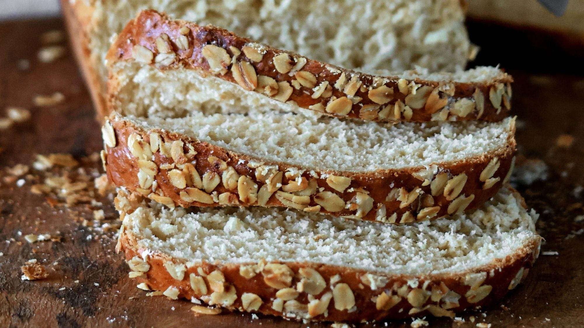 Homemade Old-Fashioned Oatmeal Bread Recipe - Rocky Hedge Farm